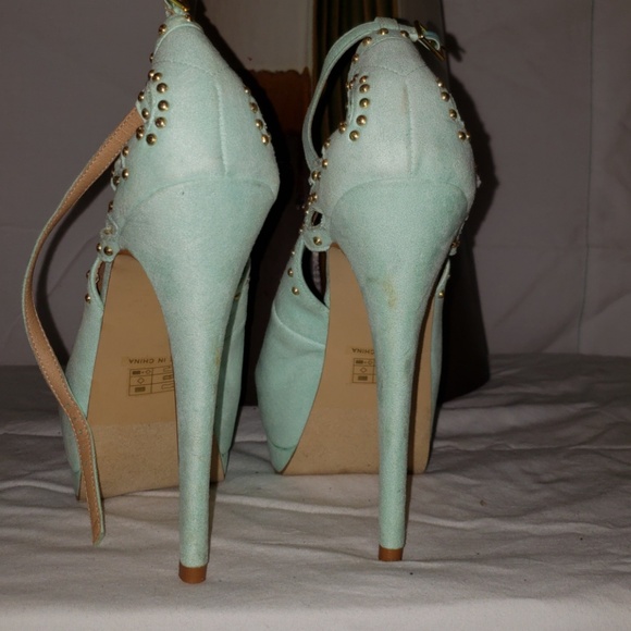 JustFab | Shoes | Just Fab Women Sandal | Poshmark